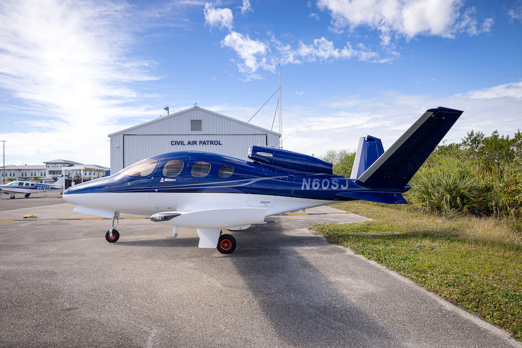 SOLD: 2018 CIRRUS SF50 G1 Vision Jet (N60SJ) | Lone Mountain Aircraft
