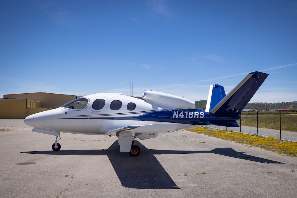 SOLD: 2018 CIRRUS SF50 G1 Vision Jet (N418RS) | Lone Mountain Aircraft