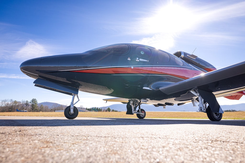 Cirrus Jet Specs