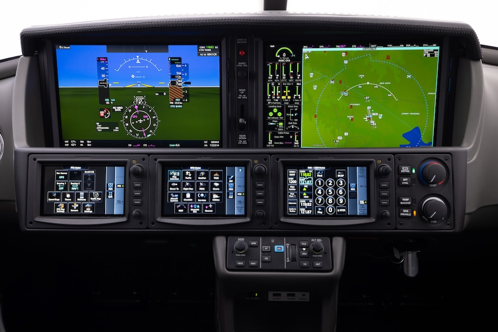 SOLD: 2021 CIRRUS SF50 G2 Vision Jet (N961CM) | Lone Mountain Aircraft